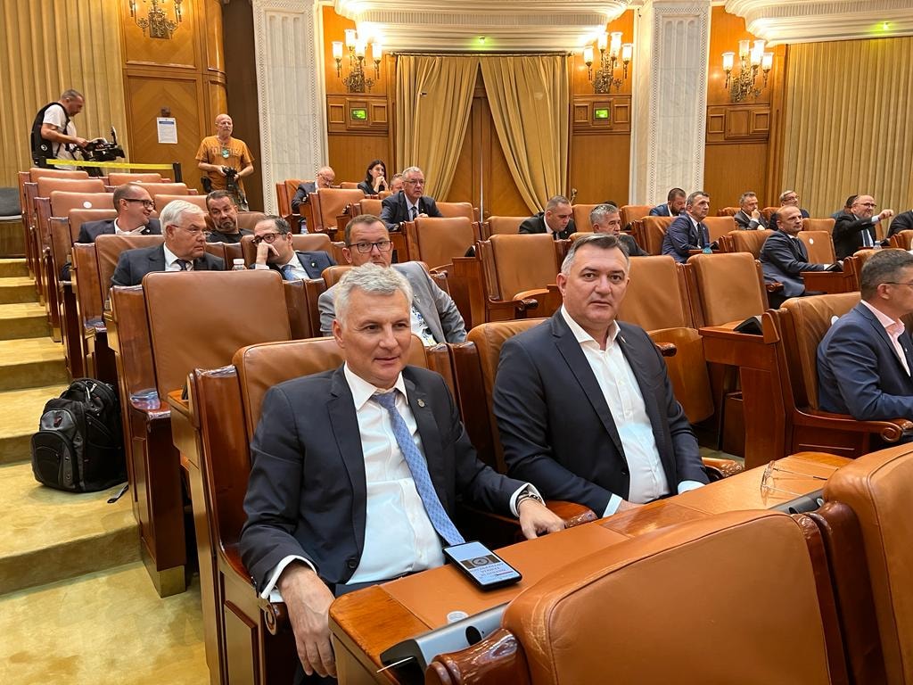 SENATOR SORIN VLAȘIN: Propunerea de modificare a Legii dării în plată ...