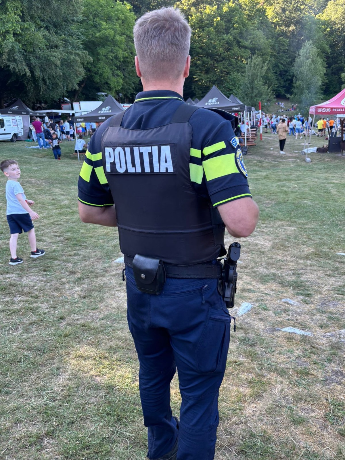 EFECTIVE CRESCUTE ÎN TEREN – Poliția Maramureș, prezentă la hramul de ...